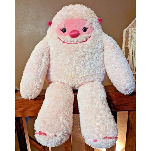 Aurora | Toys | Yulli Yeti Girl 2 Abominable Snowman Aurora World Pink Stuffed Plush Animal ...